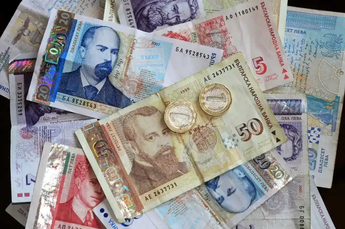 Money & Currency in Bulgaria: The Ultimate Travel Guide