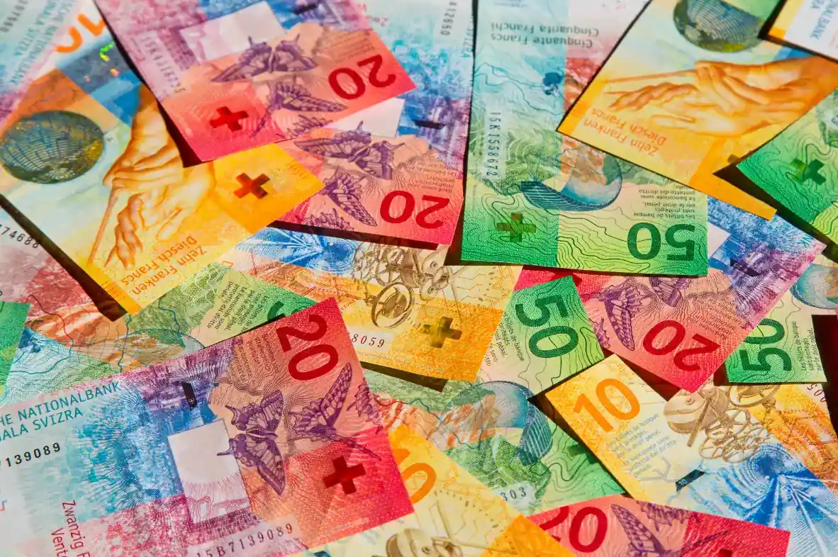 Money & Currency in Switzerland: The Ultimate Travel Guide